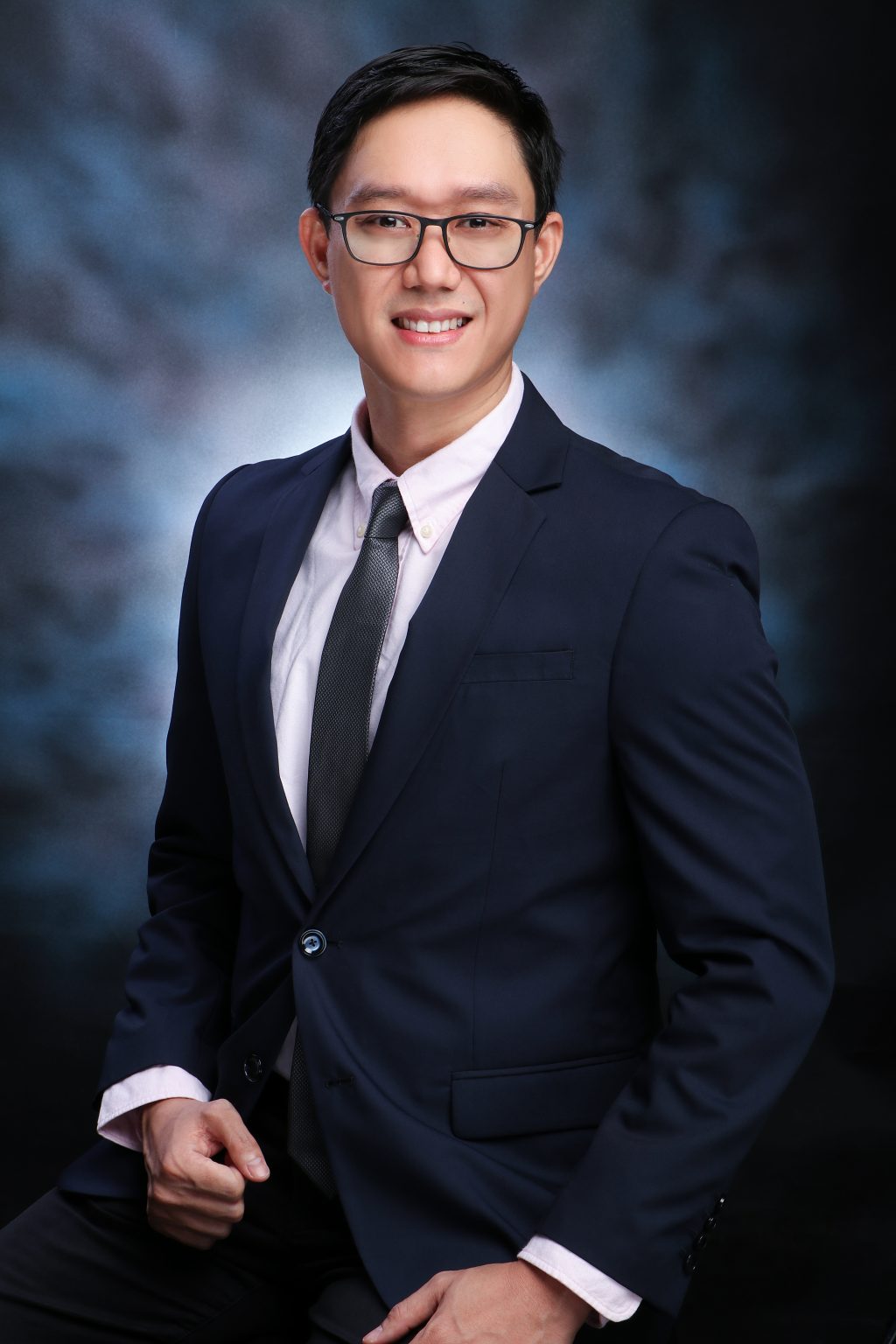 Leones, John – IGSL