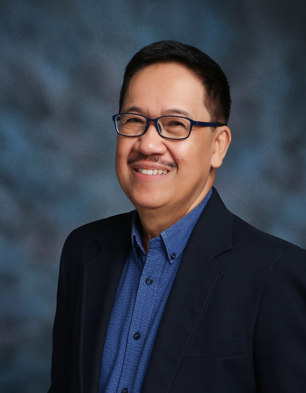 Faculty Profiles-3 – International Graduate School of Leadership | IGSL